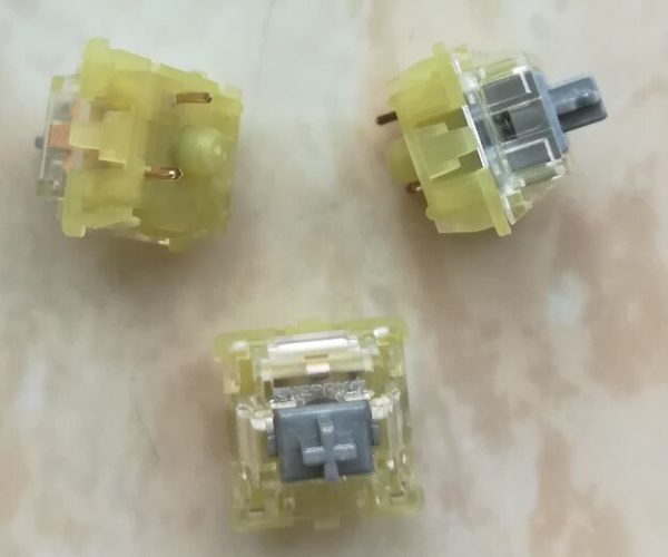 Cherry MX RGB Switches in blue, red, brown, silent red, speed silver ...